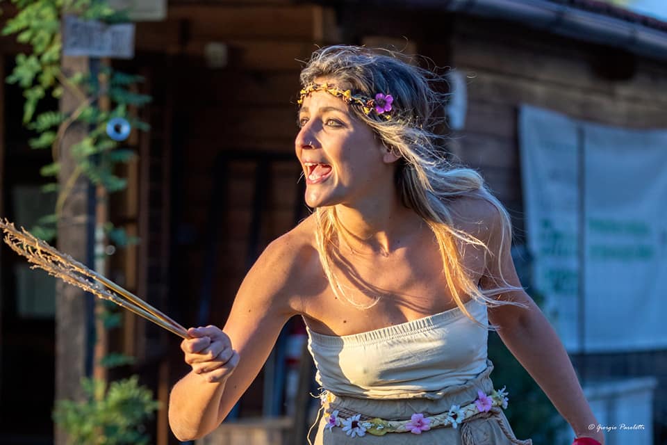 Valentina Conti – Wild Sisters United